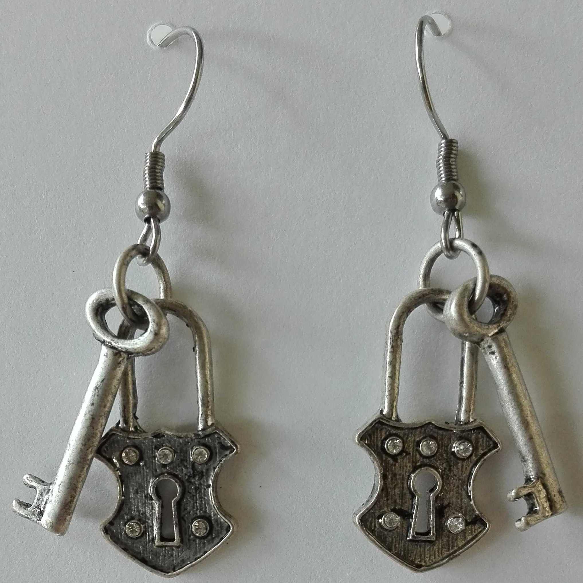 FUN003 - Lock & Key » The Unusual Earring Co